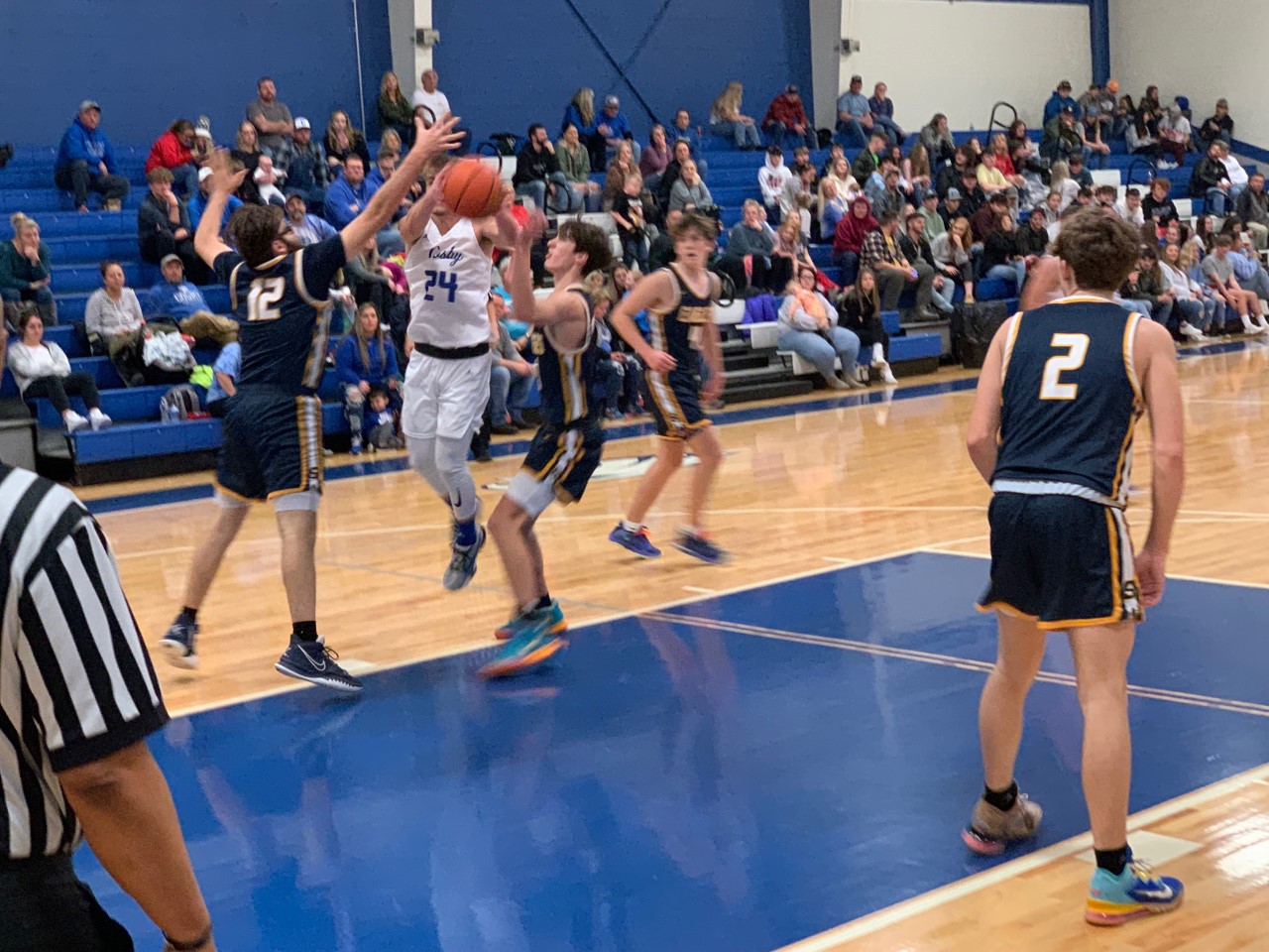 Cosby rallies from 13 down in fourth quarter to defeat Seymour – Smoky ...