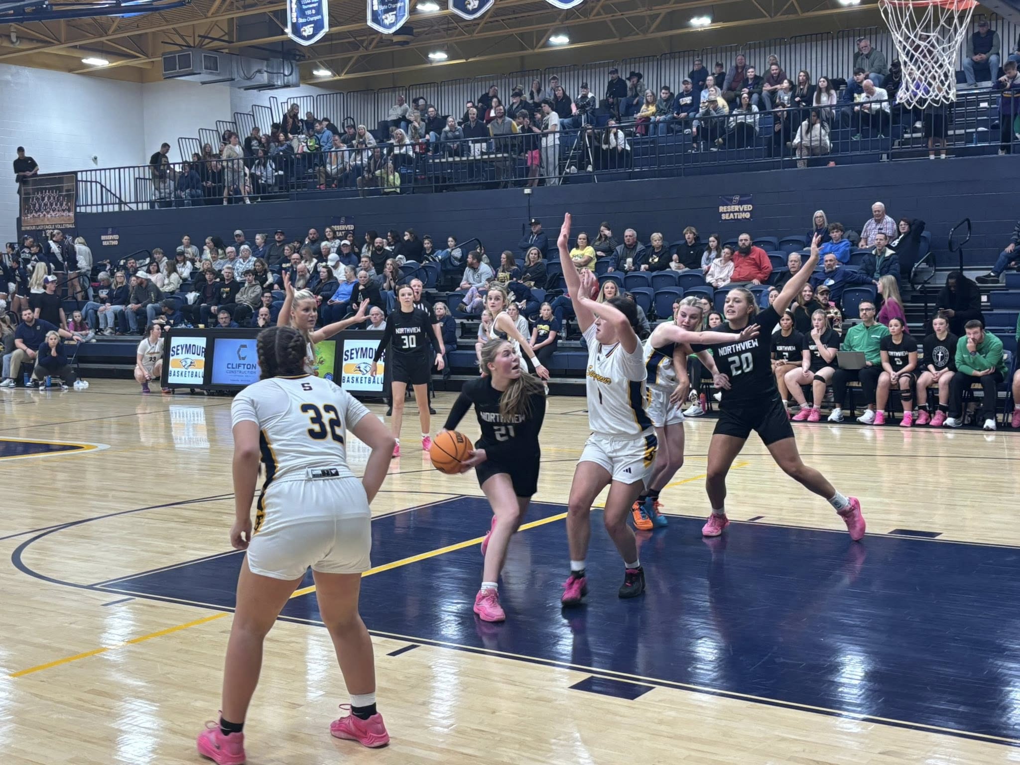 Lady Cougars dominate fourth quarter to defeat Seymour 52-36 – Smoky ...